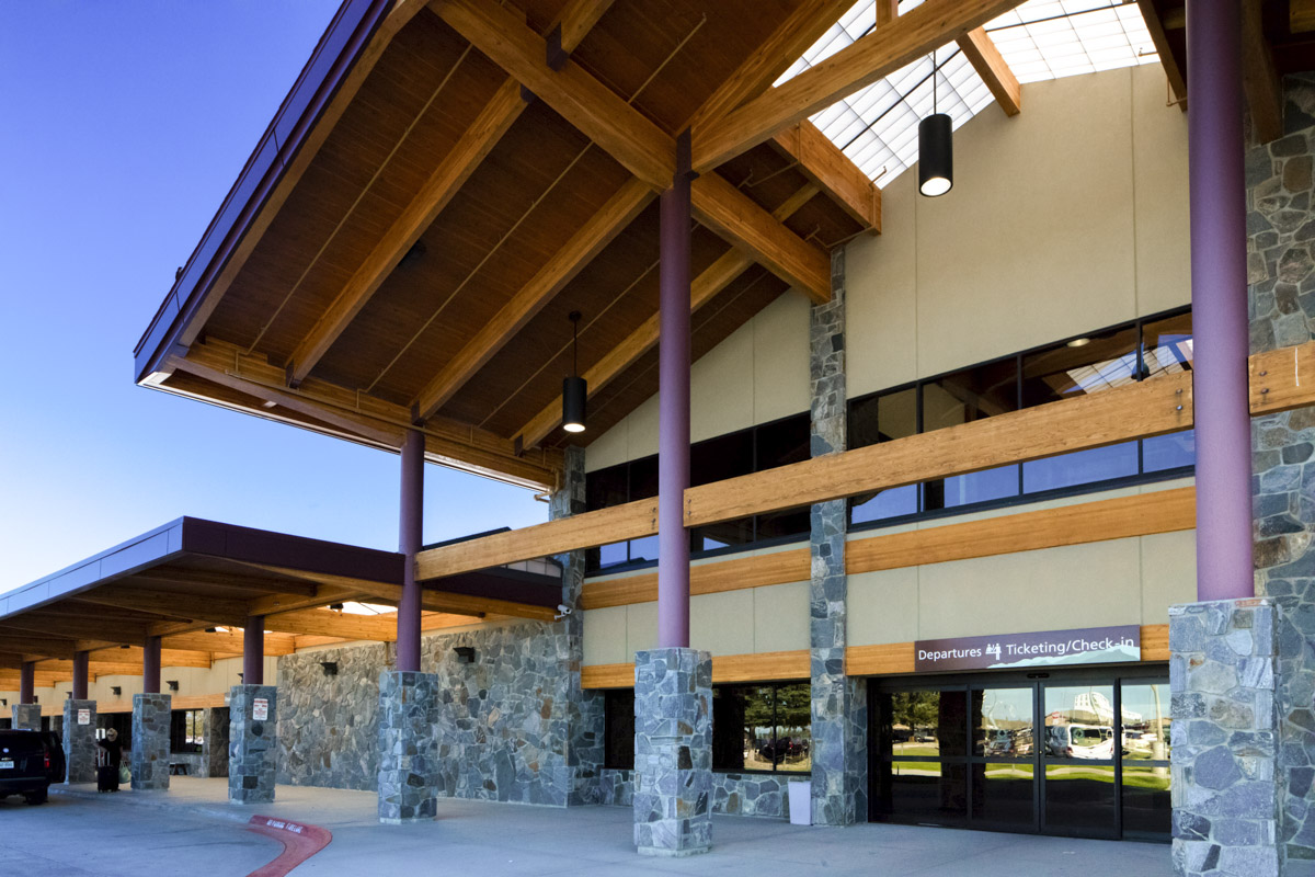 » Bozeman Yellowstone International Airport