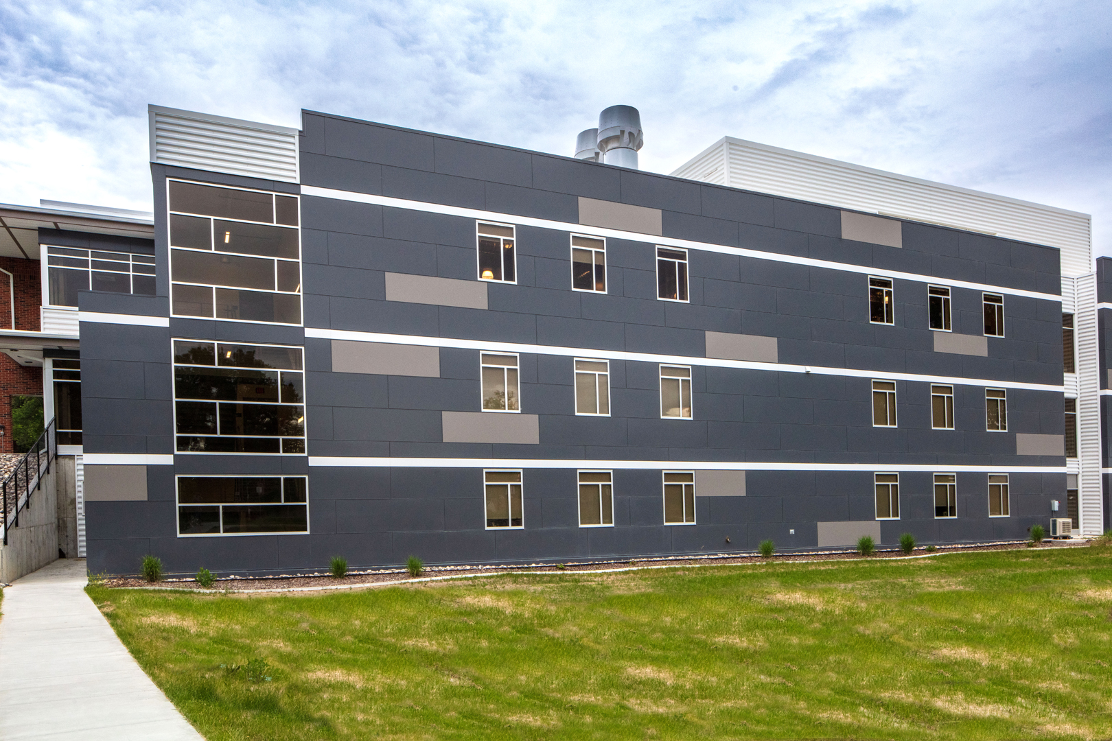 Rocky Mountain College Science Lab - SGH Concepts