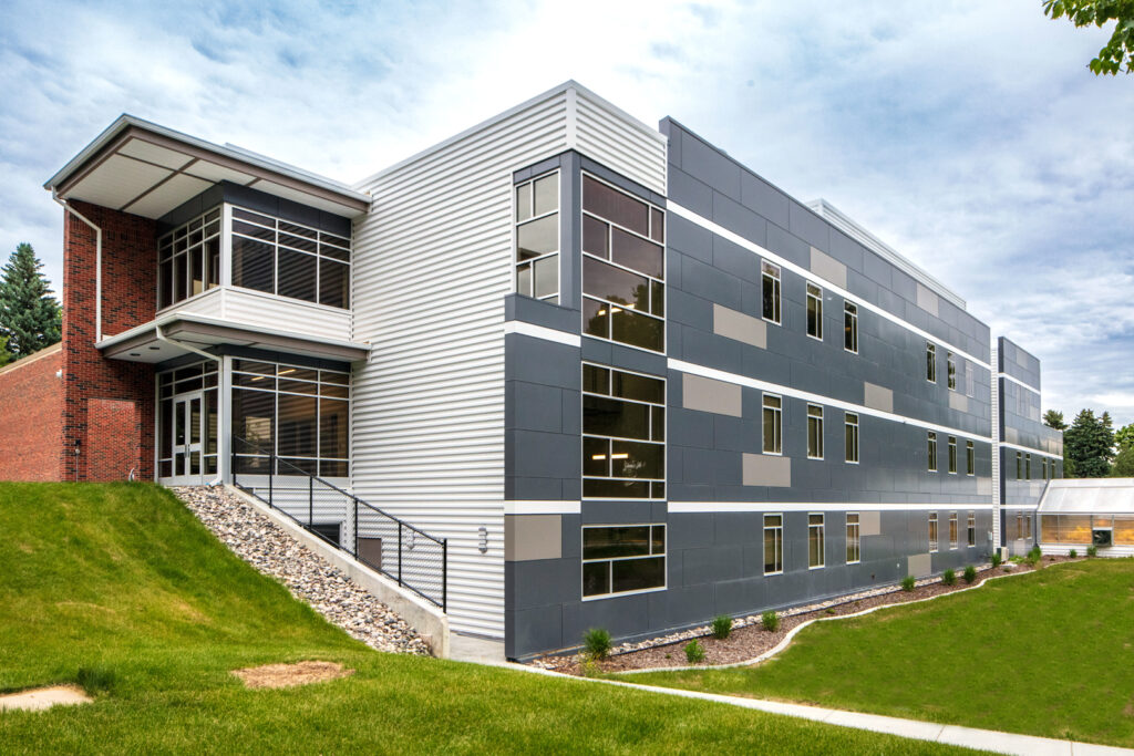 Rocky Mountain College Science Lab - SGH Concepts