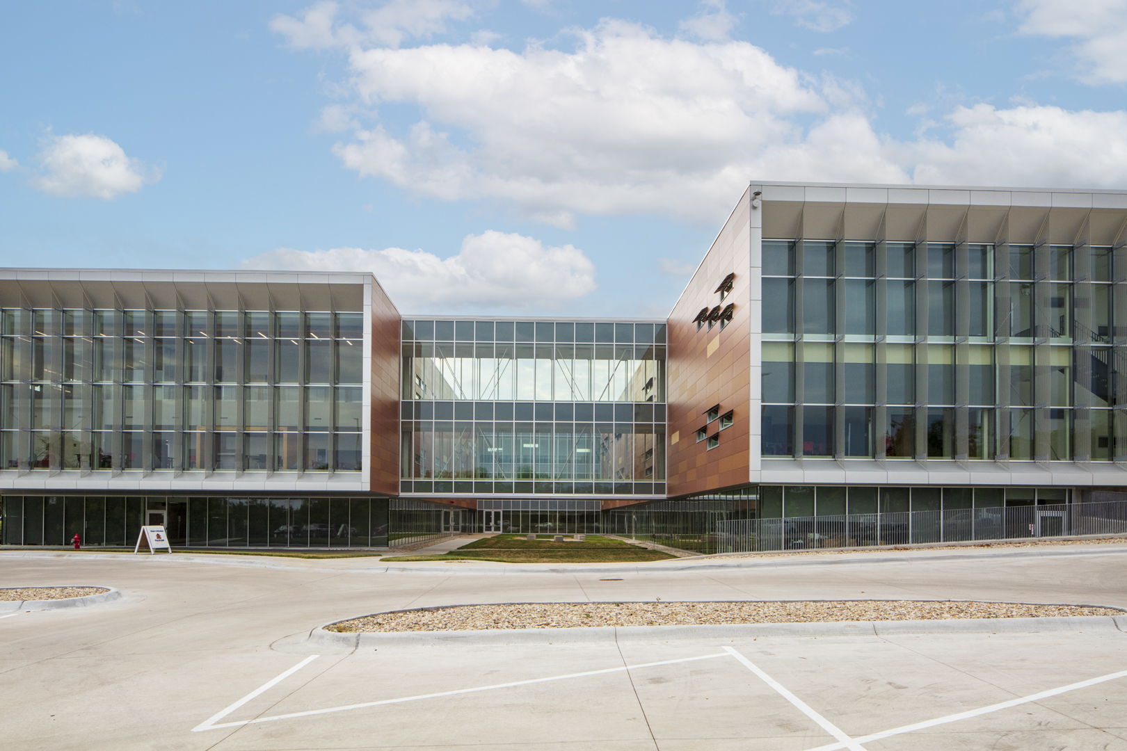 Manhattan High School - SGH Concepts