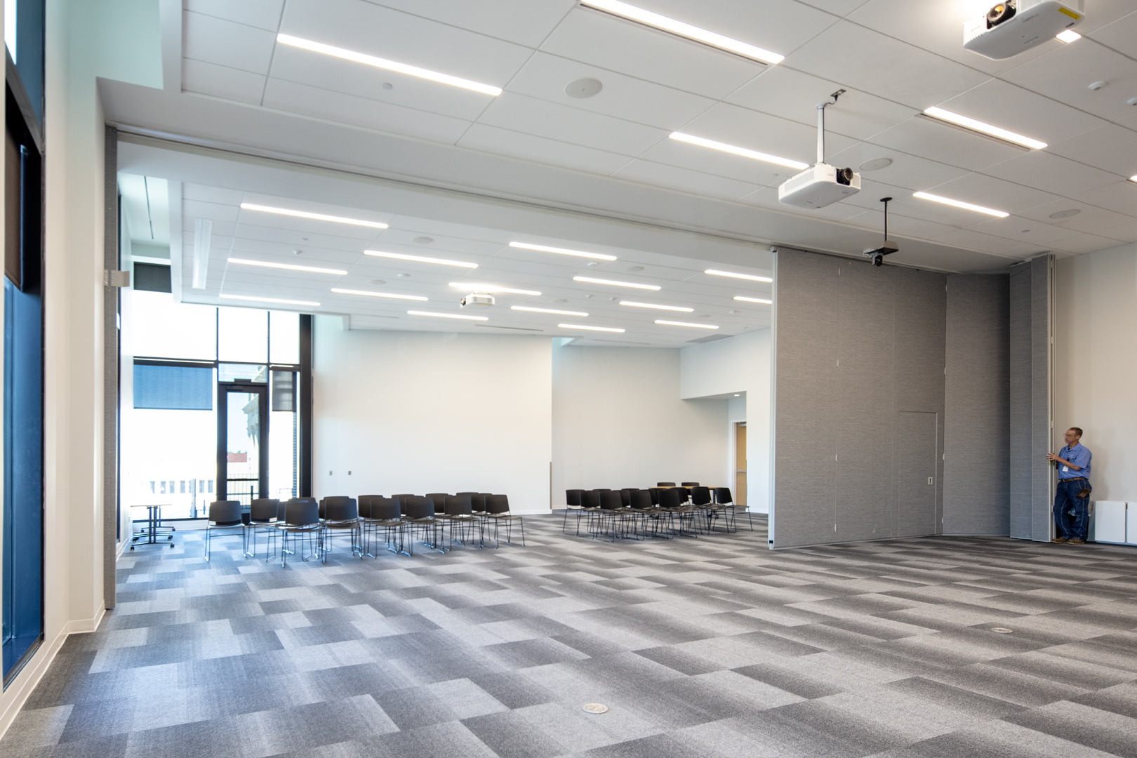 Columbus Community Center Library/City Hall - SGH Concepts