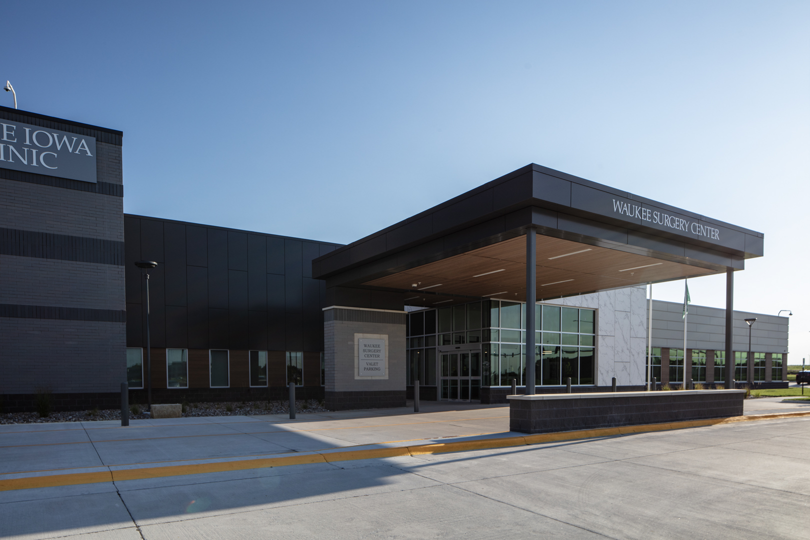 Iowa Clinic at Kettlestone - SGH Concepts